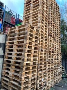 FULL LOAD 640 Grade A recon Stamped Euro pallets 1200mm x 800mm ...
